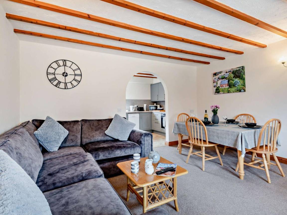 Cottage ∙ 2 Bedrooms ∙ 4 Guests - Fakenham
