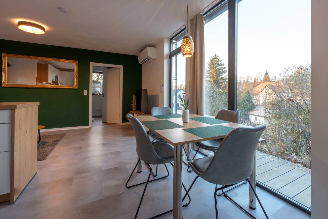 52 M² Ferienwohnung ∙ 1 Schlafzimmer ∙ 4 Gäste - Bayreuth