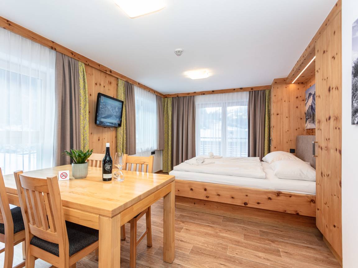 45 M² Ferienwohnung ∙ 1 Schlafzimmer ∙ 4 Gäste - Saalbach