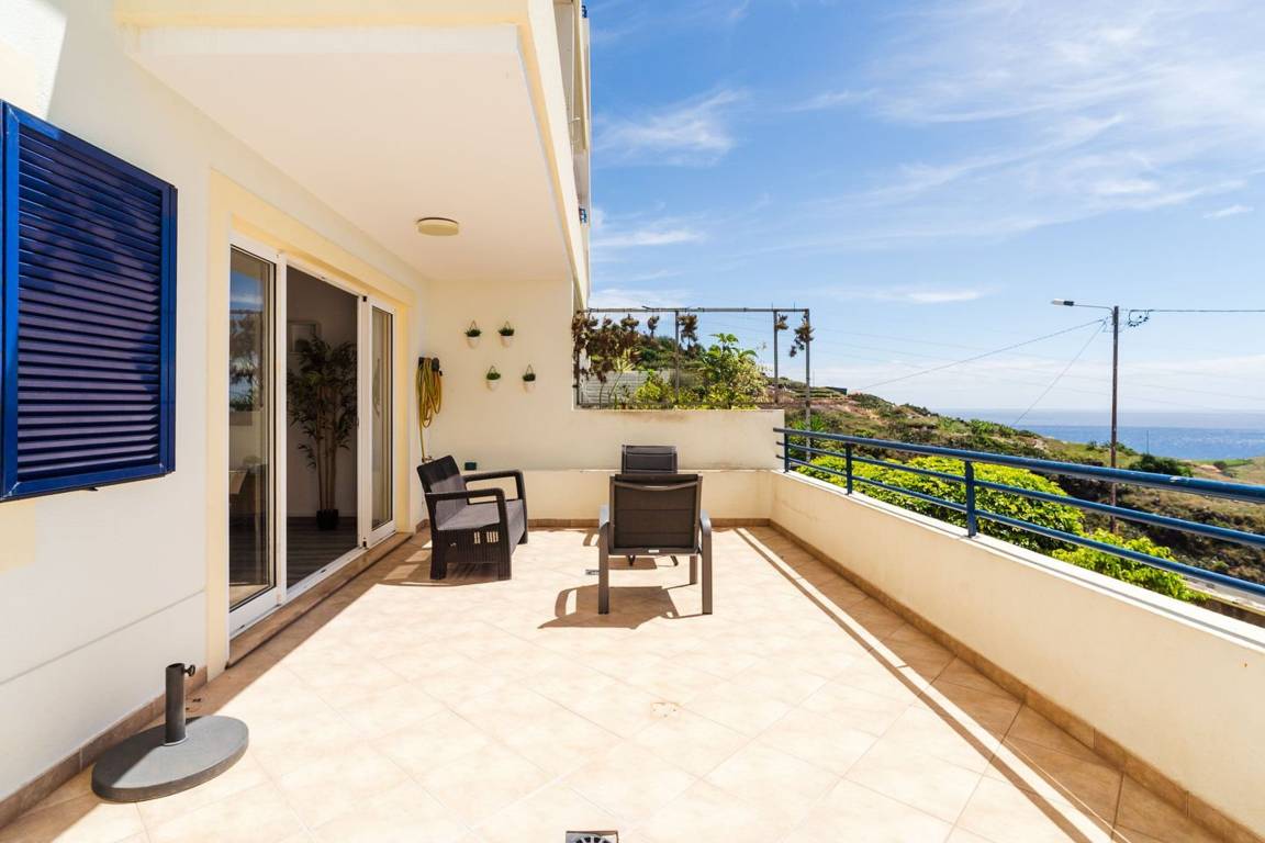 Apartment ∙ 2 Bedrooms ∙ 4 Guests - Machico