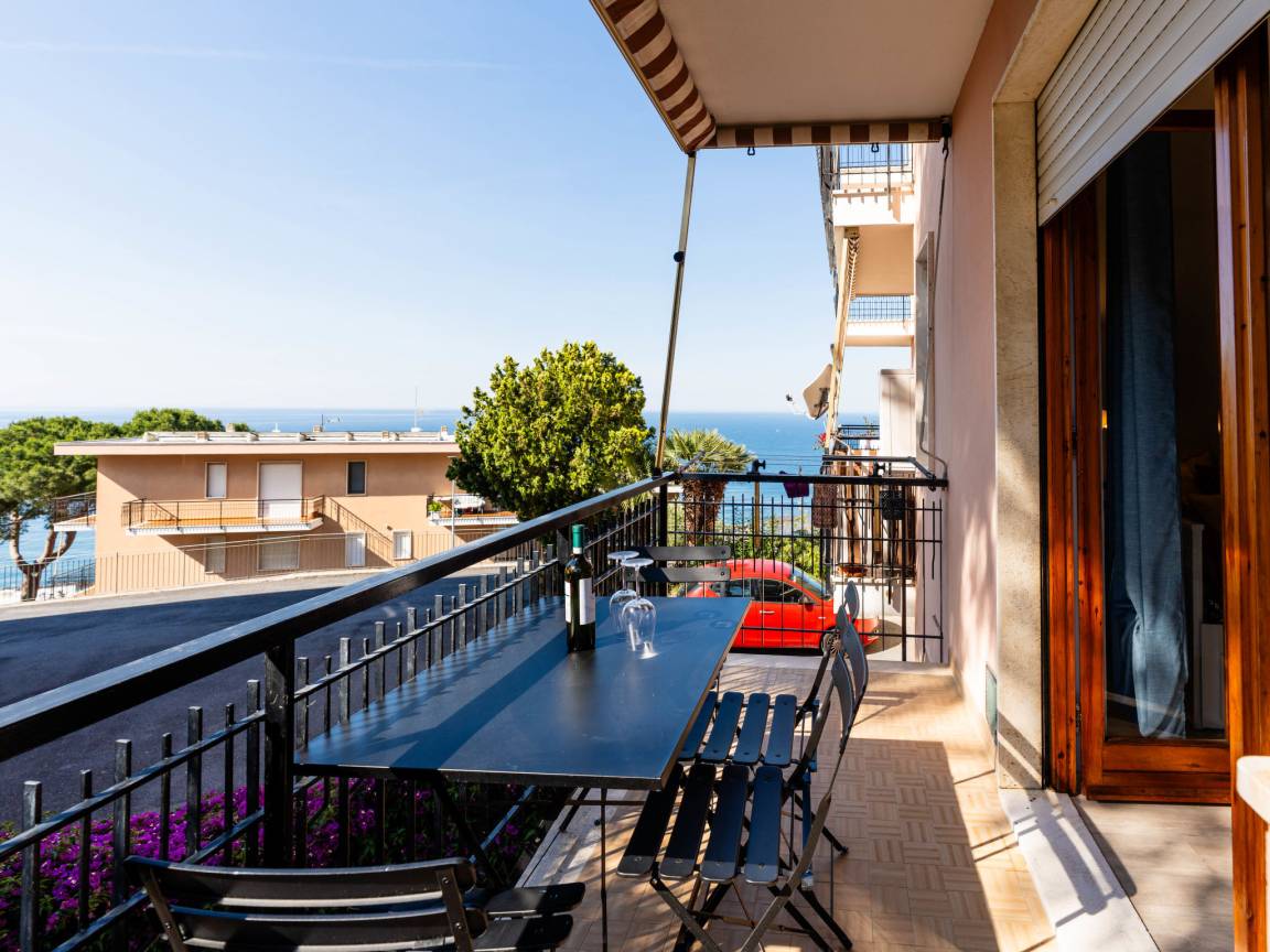 65 M² Appartement ∙ 1 Chambre ∙ 4 Personnes - Santo Stefano al Mare