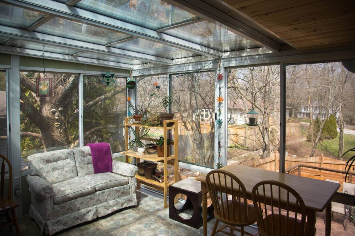 325 M² House ∙ 6 Bedrooms ∙ 25 Guests - Bloomington, IN