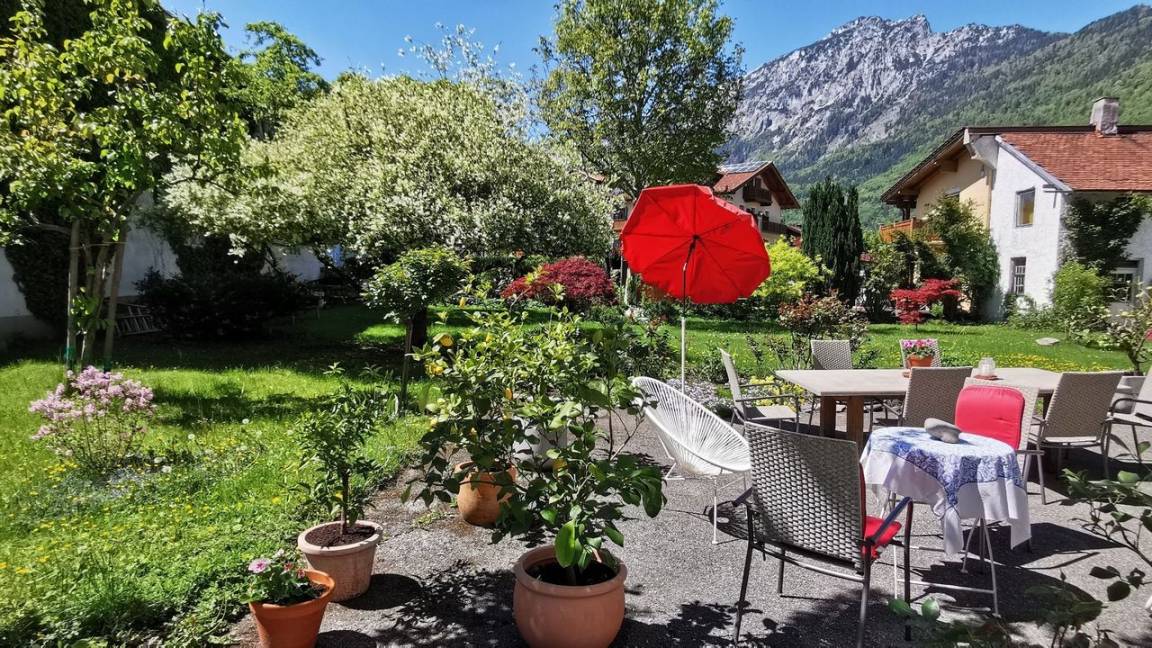 92 M² Apartamento ∙ 2 Habitaciones ∙ 5 Huéspedes - Bad Reichenhall