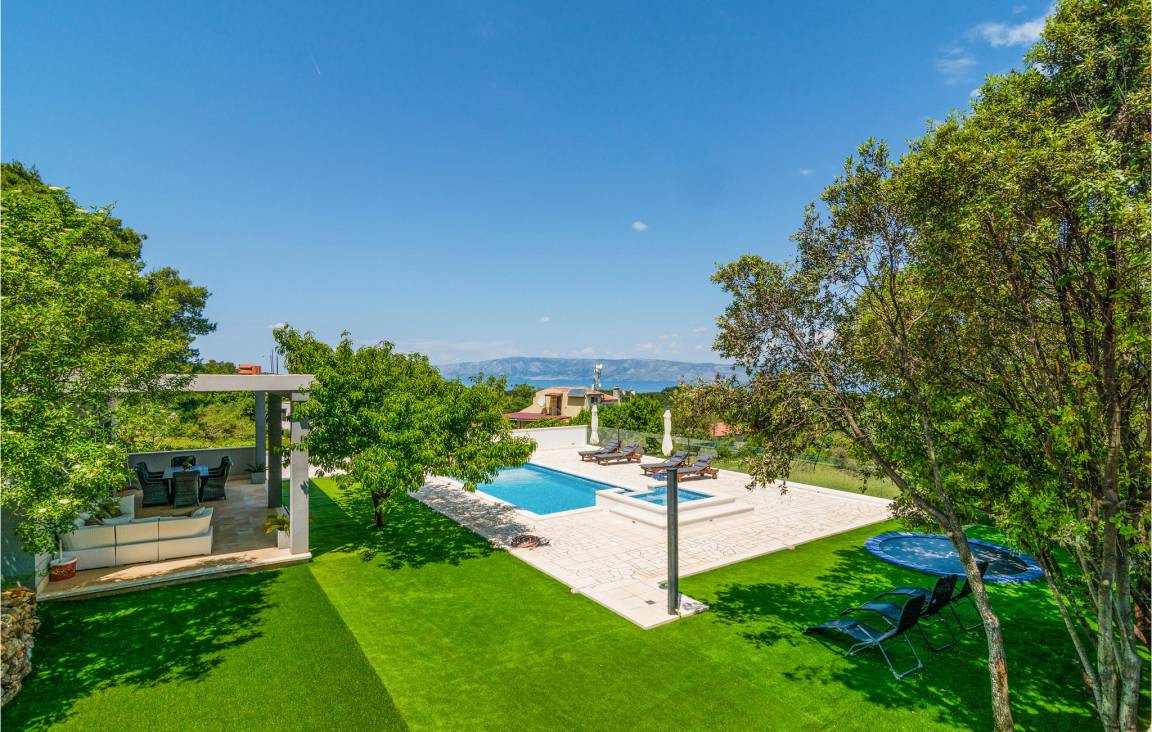 105 M² Ferienhaus ∙ 2 Schlafzimmer ∙ 6 Gäste - Jelsa