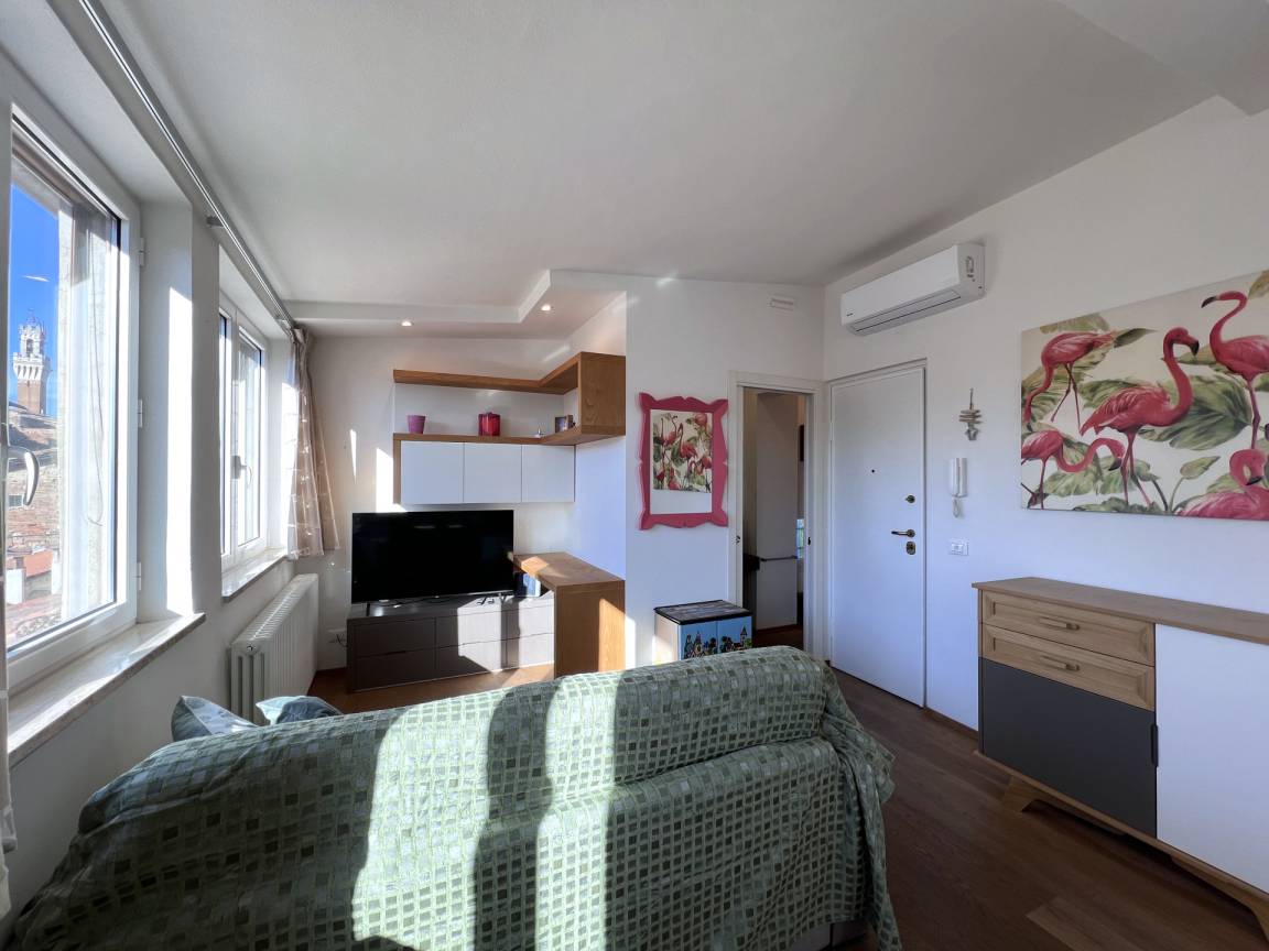 60 M² Ferienwohnung ∙ 1 Schlafzimmer ∙ 4 Gäste - Siena