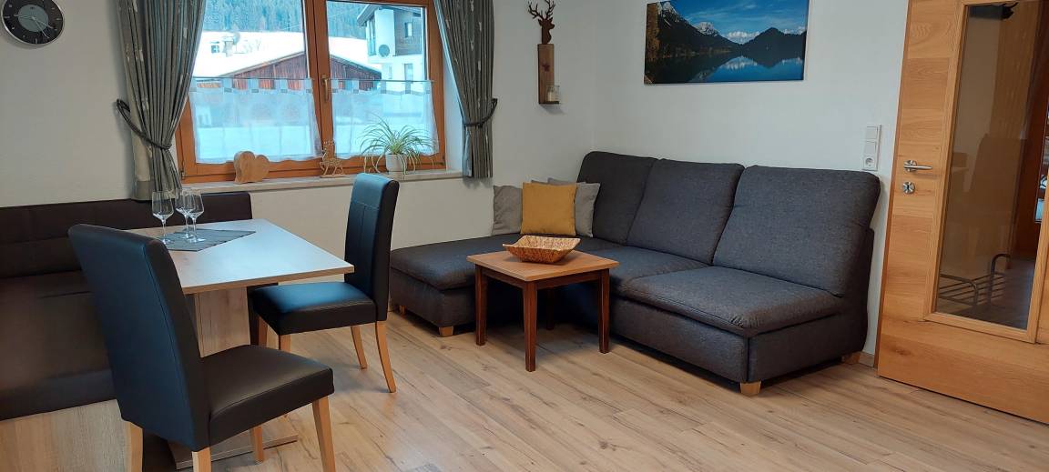 60 M² Ferienwohnung ∙ 2 Schlafzimmer ∙ 5 Gäste - Ellmau