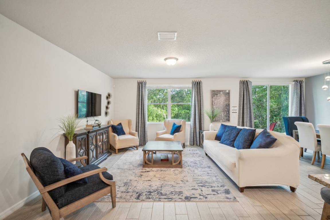 171 M² Ferienhaus ∙ 4 Schlafzimmer ∙ 10 Gäste - Spring Hill, FL