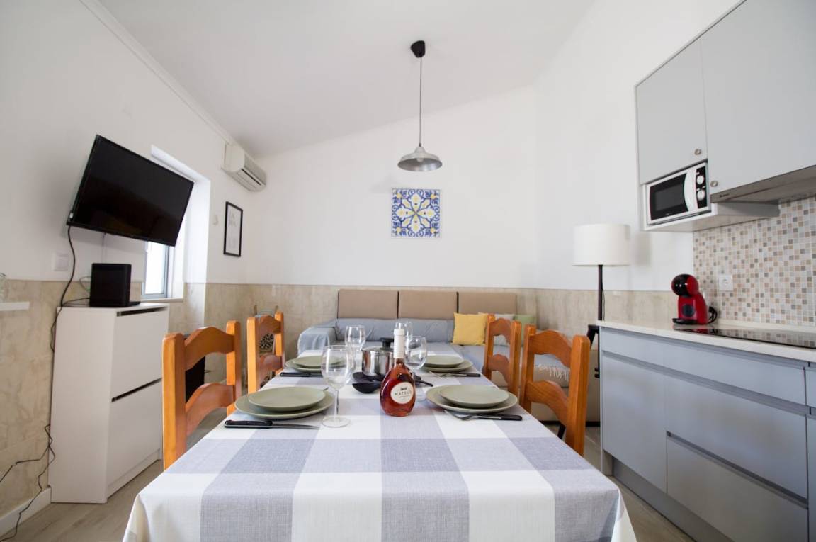 51 M² Casa ∙ 2 Habitaciones ∙ 4 Huéspedes - Altura, Portugal