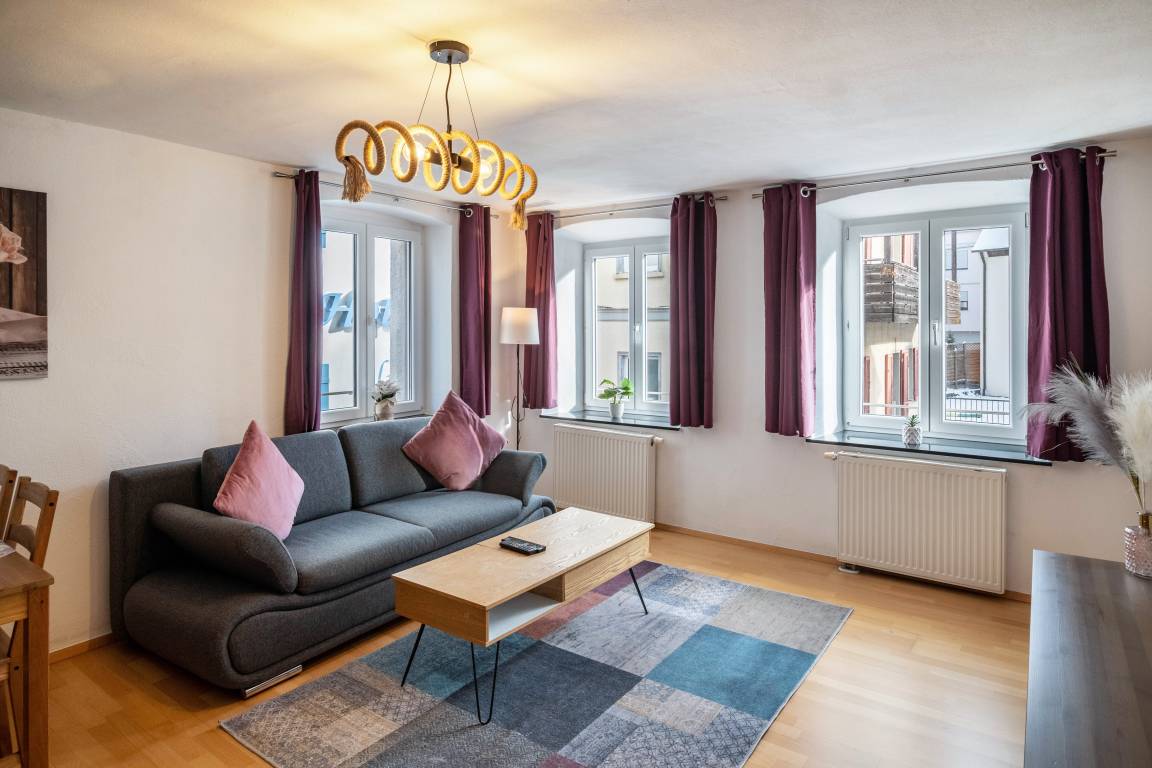 49 M² Ferienwohnung ∙ 1 Schlafzimmer ∙ 2 Gäste - Bad Waldsee