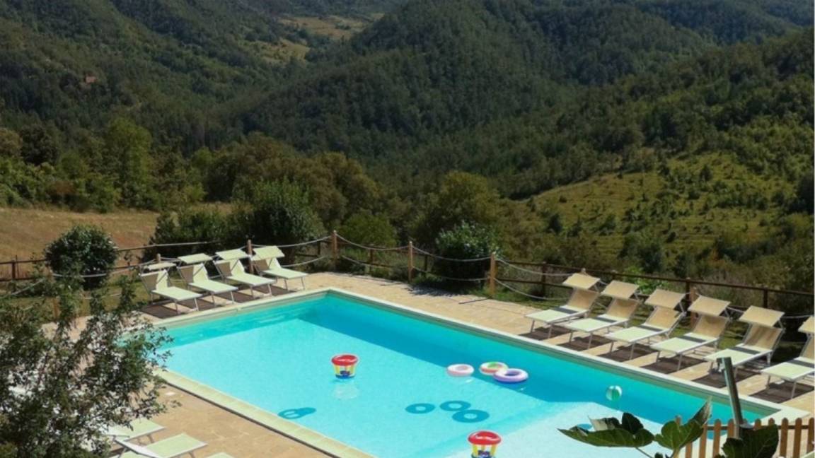 512 M² Villa ∙ 9 Bedrooms ∙ 22 Guests - Marche