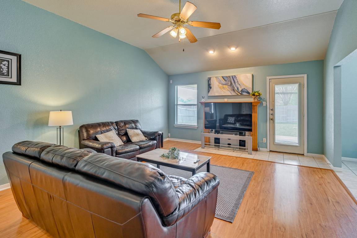 155 M² House ∙ 4 Bedrooms ∙ 8 Guests - Killeen, TX