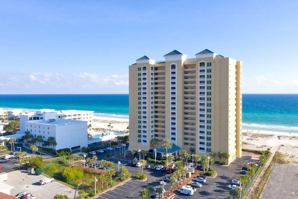 111 M² Condo ∙ 2 Bedrooms ∙ 6 Guests - Pensacola Beach, FL