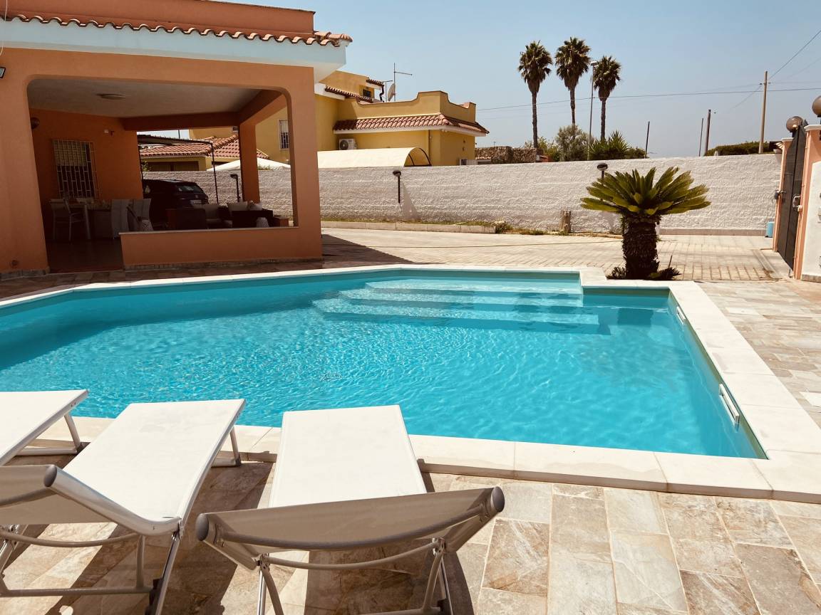 120 M² Villa ∙ 3 Bedrooms ∙ 6 Guests - Belvedere