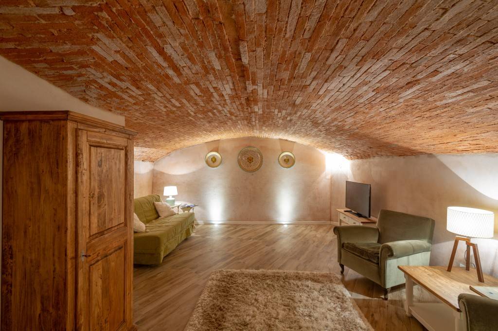 75 M² Appartement ∙ 1 Chambre ∙ 4 Personnes - Prato