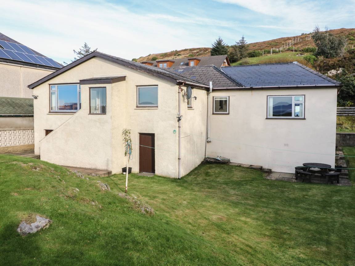 Cottage ∙ 3 Bedrooms ∙ 6 Guests - Mallaig