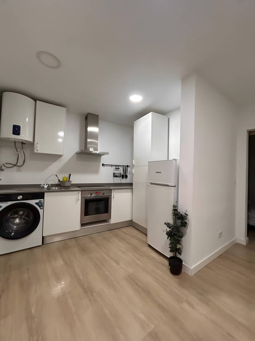 50 M² Huis ∙ 1 Slaapkamer ∙ 4 Gasten - Loures