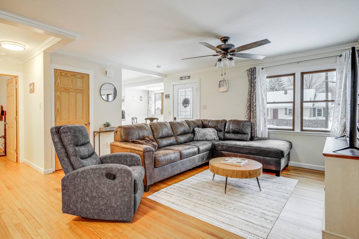 129 M² House ∙ 3 Bedrooms ∙ 9 Guests - Adirondack Mountains