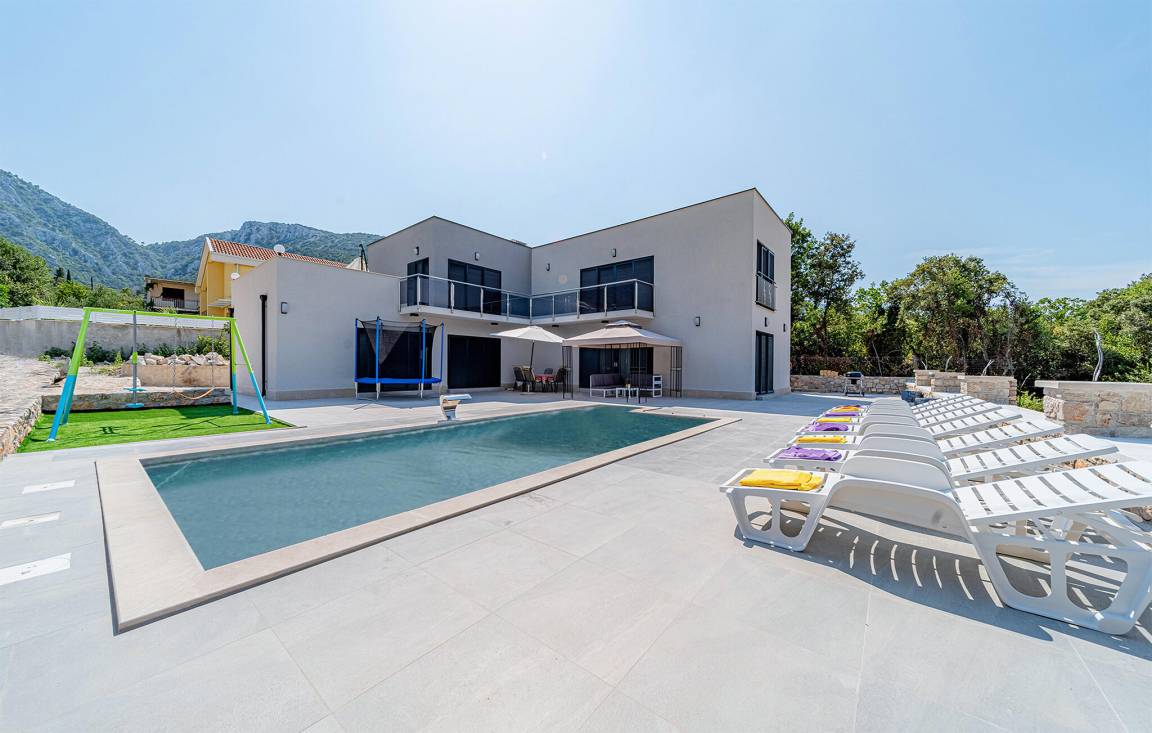 240 M² Ferienhaus ∙ 6 Schlafzimmer ∙ 10 Gäste - Mljet
