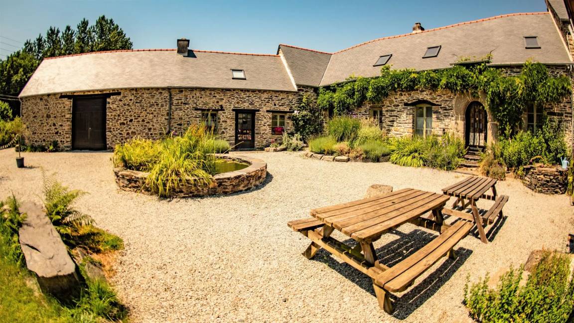 28 M² Maison De Vacances ∙ 4 Chambres ∙ 7 Personnes - Lac de Guerlédan
