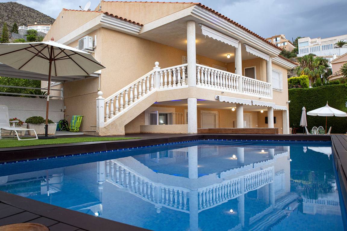 236 M² House ∙ 4 Bedrooms ∙ 12 Guests - Mazarrón