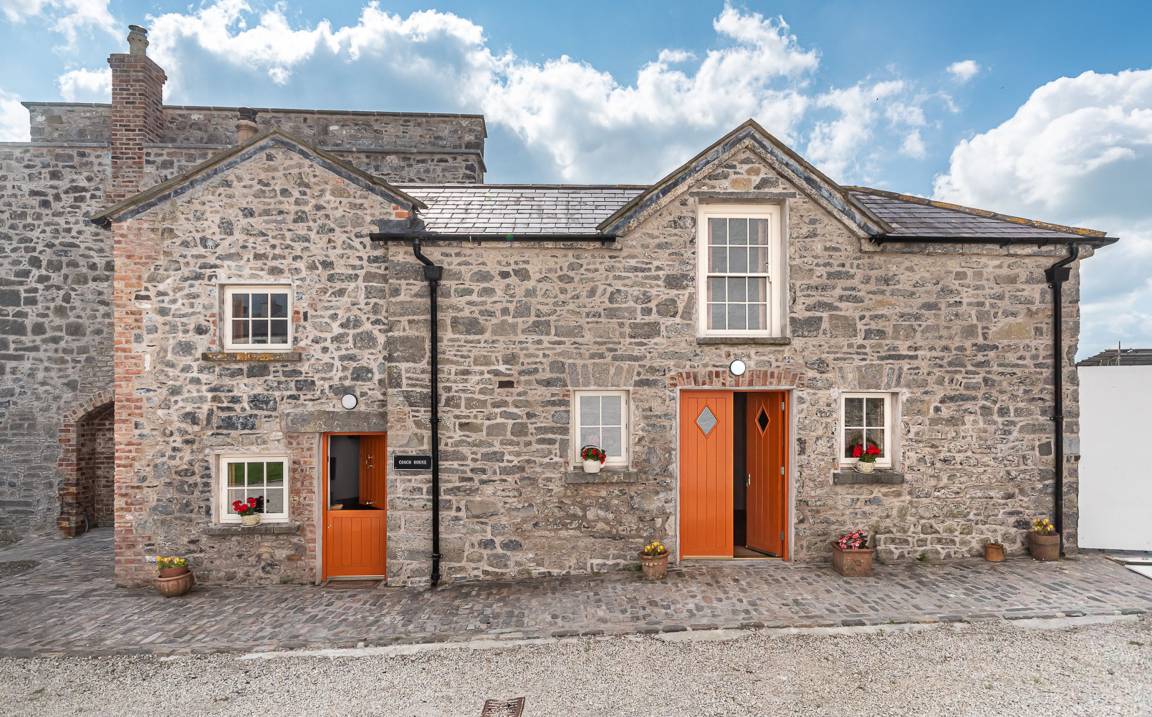 112 M² Huis ∙ 1 Slaapkamer ∙ 2 Gasten - Ennis