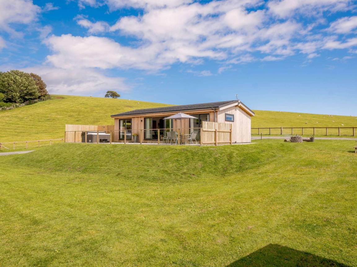 Lodge ∙ 2 Bedrooms ∙ 4 Guests - 