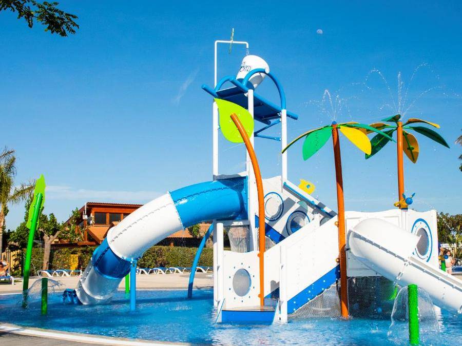 36 M² Bungalow ∙ 2 Habitaciones ∙ 5 Huéspedes - Cambrils