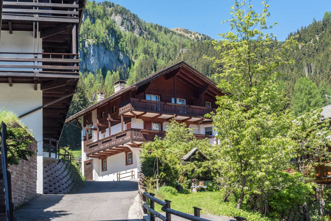 64 M² Apartamento ∙ 1 Habitación ∙ 5 Huéspedes - Canazei, TN