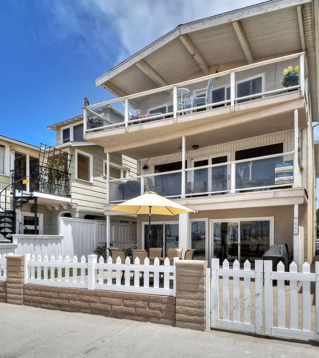 Ferienwohnung ∙ 4 Schlafzimmer ∙ 8 Gäste - Newport Beach, CA