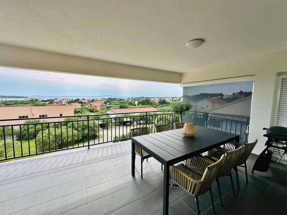 70 M² Apartament ∙ 2 Sypialnie ∙ 6 Gości - Rab