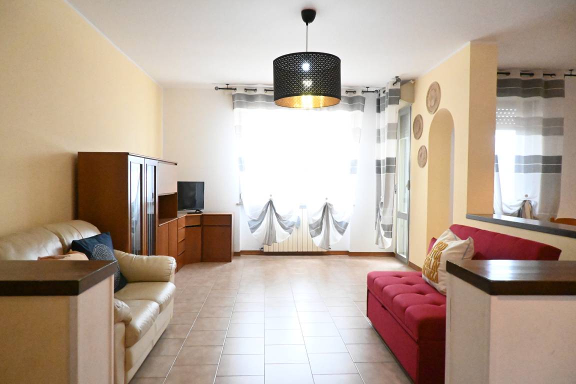 100 M² Apartment ∙ 2 Bedrooms ∙ 5 Guests - Civitanova Marche
