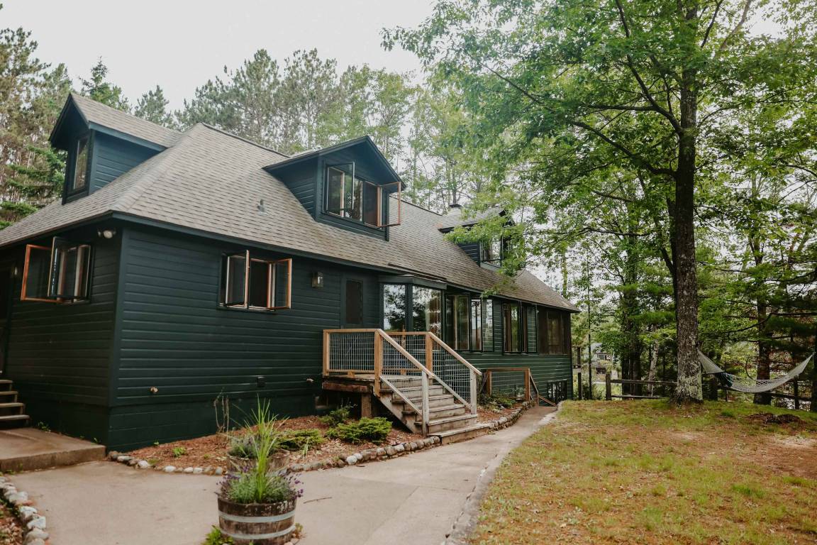 House ∙ 5 Bedrooms ∙ 8 Guests - Minocqua, WI