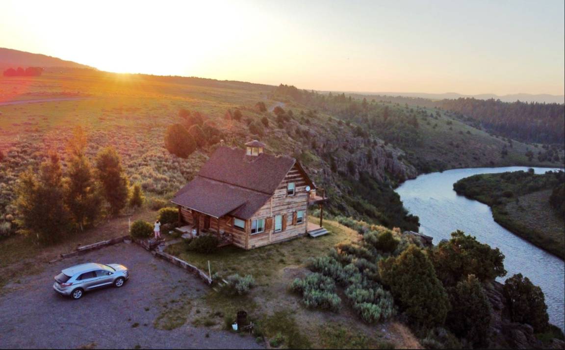 107 M² House ∙ 2 Bedrooms ∙ 7 Guests - Ashton, ID