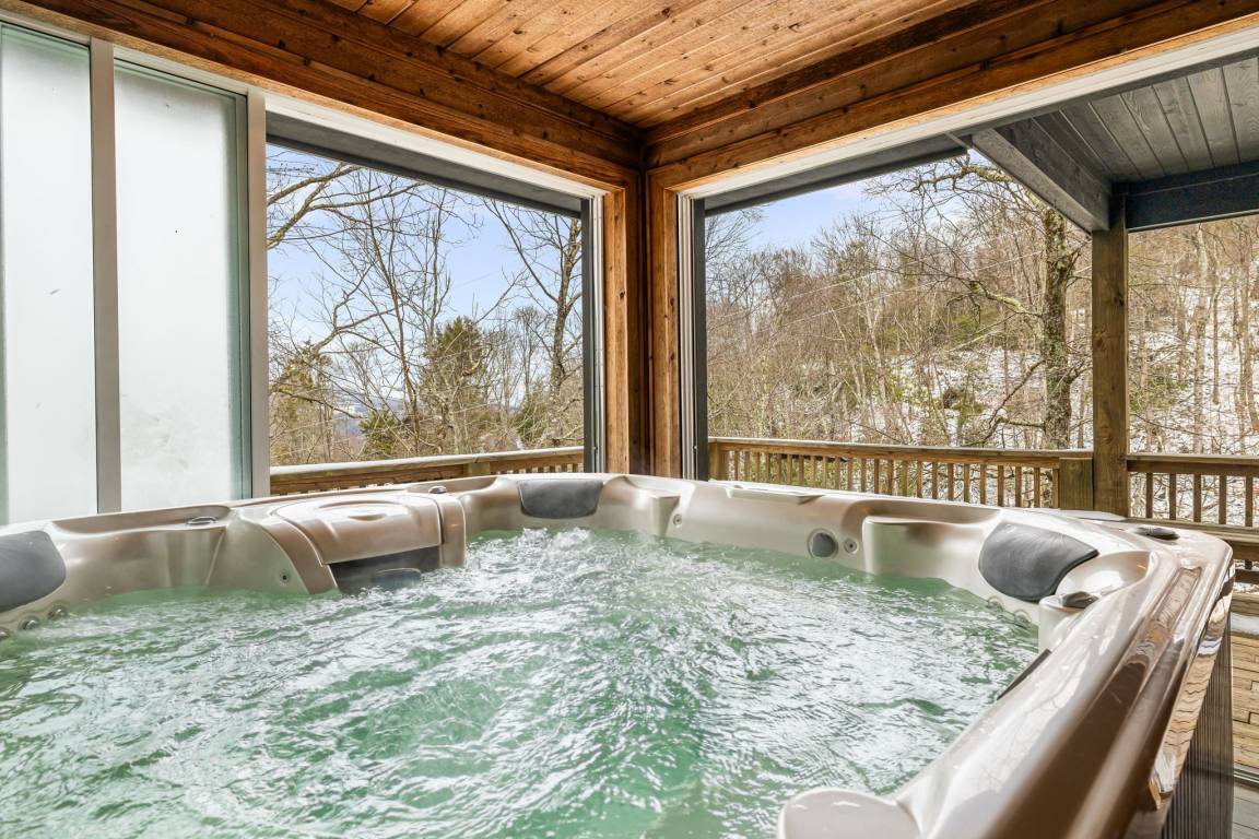 325 M² Cabin ∙ 4 Bedrooms ∙ 18 Guests - Banner Elk, NC