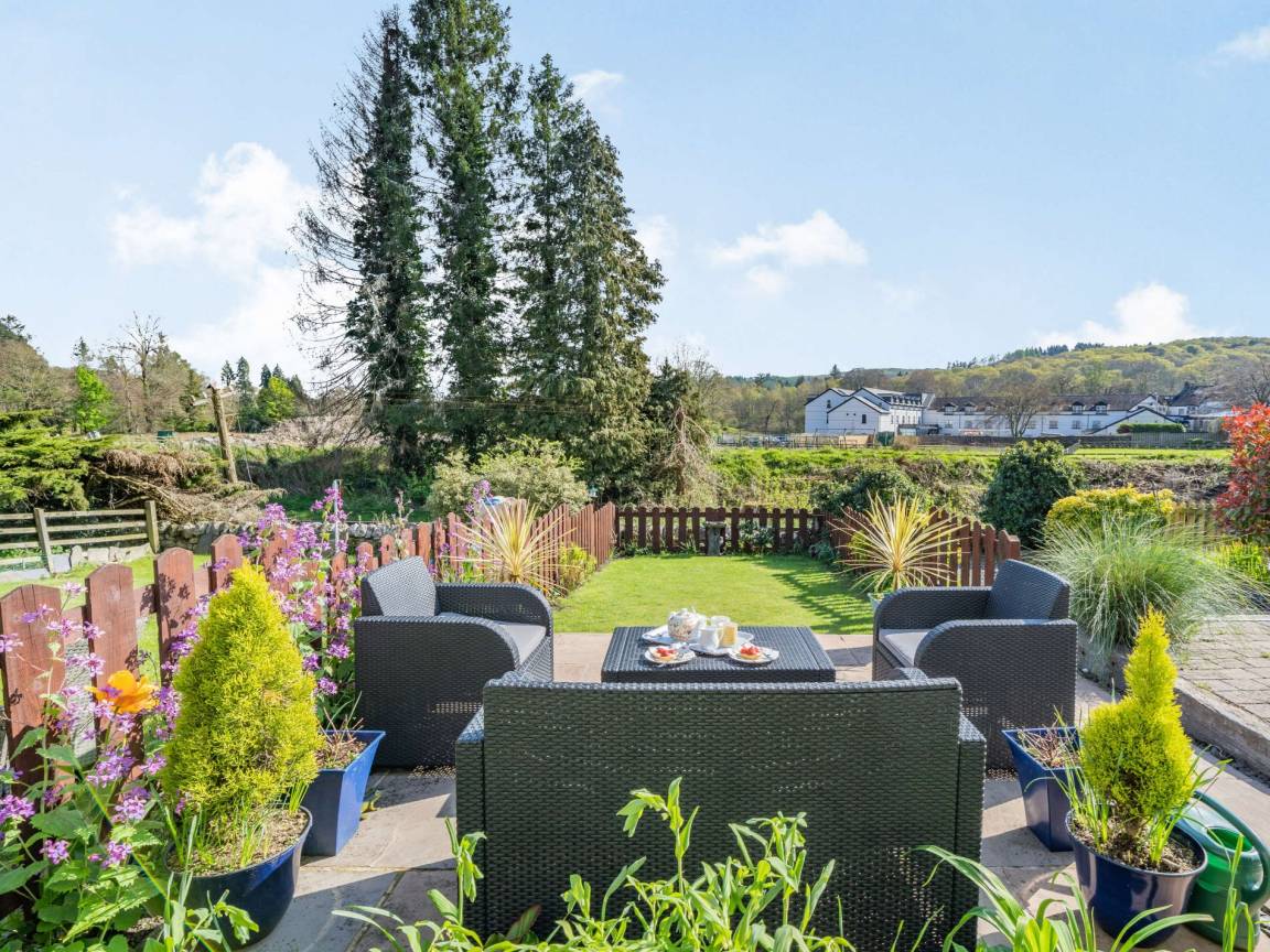 Cottage ∙ 2 Bedrooms ∙ 4 Guests - Newby Bridge