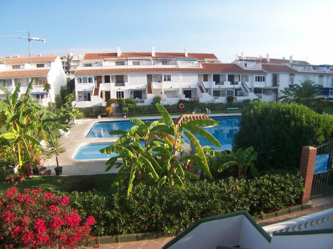 85 M² Apartamento ∙ 2 Habitaciones ∙ 4 Huéspedes - Torrox Costa