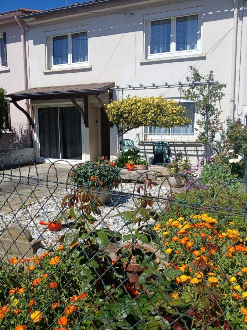 70 M² Gîte ∙ 2 Chambres ∙ 4 Personnes - Quillan