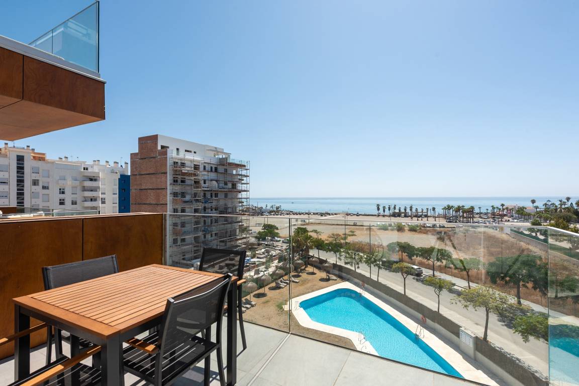 80 M² Ferienwohnung ∙ 2 Schlafzimmer ∙ 4 Gäste - Torre del Mar