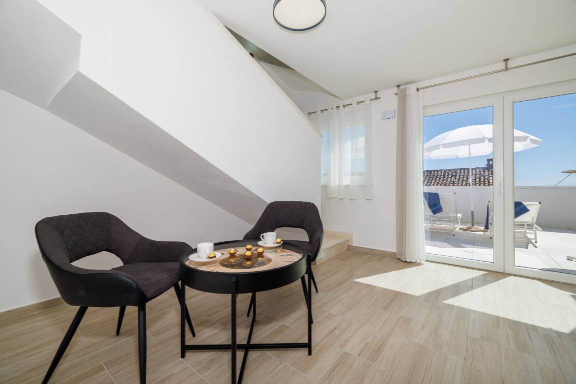 140 M² Casa Vacanza ∙ 3 Camere Da Letto ∙ 6 Ospiti - Jadranovo