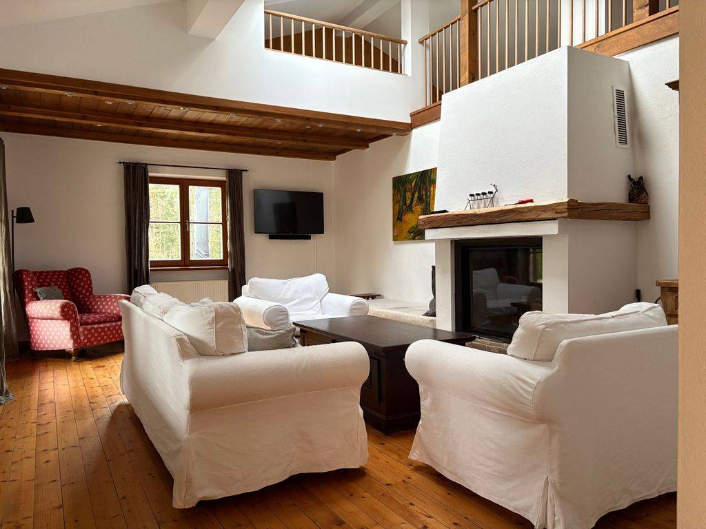 170 M² Ferienhaus ∙ 3 Schlafzimmer ∙ 8 Gäste - Rottach-Egern