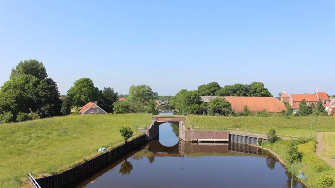 70 M² Ferienhaus ∙ 2 Schlafzimmer ∙ 3 Gäste - Emden