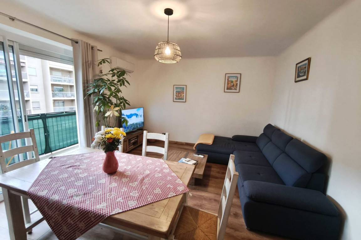 82 M² Apartment ∙ 2 Bedrooms ∙ 5 Guests - Ajaccio