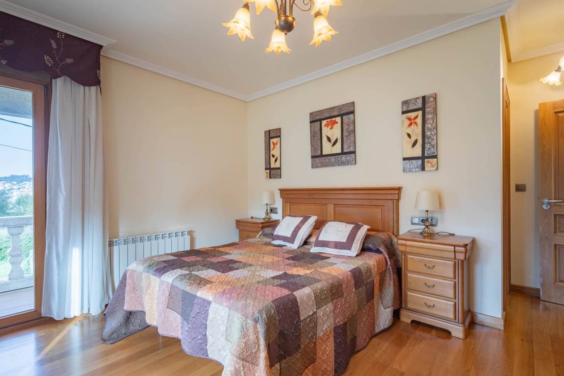 70 M² Apartamento ∙ 2 Habitaciones ∙ 3 Huéspedes - Cangas