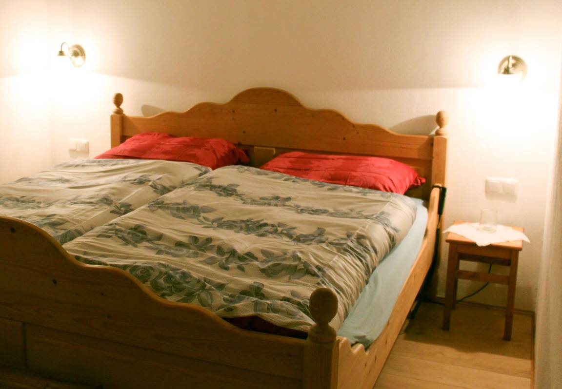 40 M² Ferienwohnung ∙ 1 Schlafzimmer ∙ 2 Gäste - Gudensberg