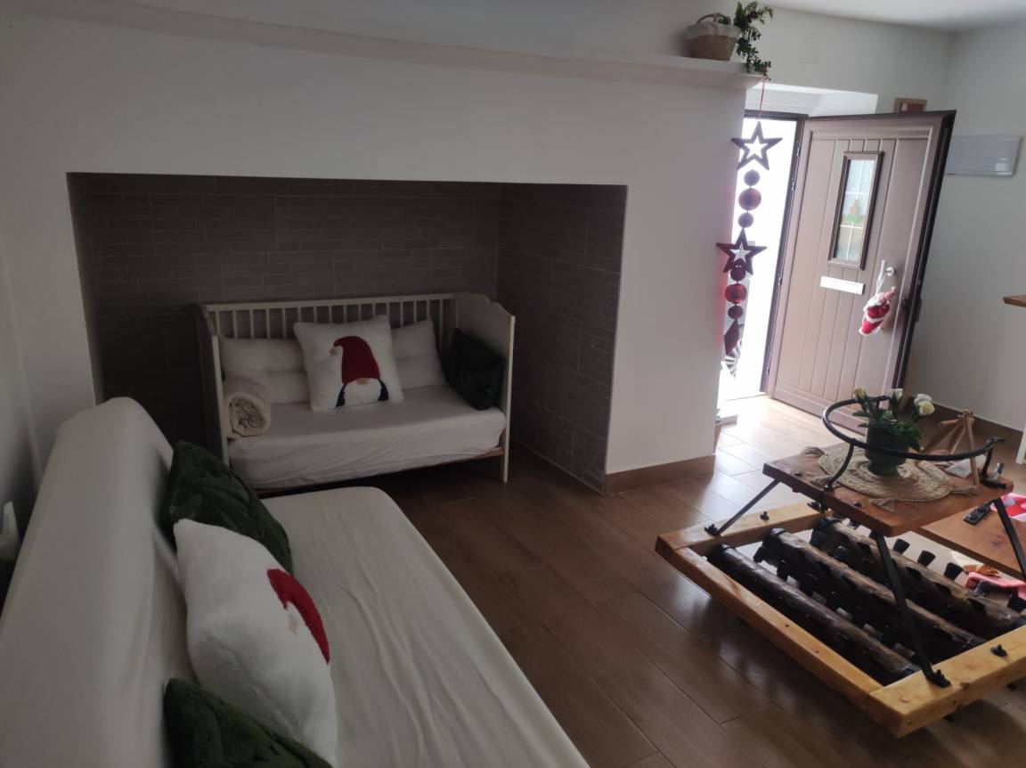 80 M² Casa ∙ 2 Habitaciones ∙ 5 Huéspedes - Santa Eulália