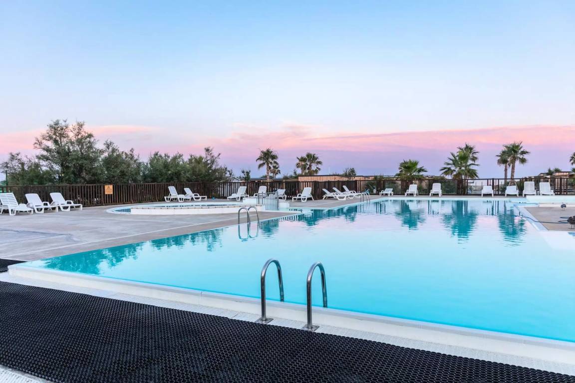 28 M² Mobil-home ∙ 2 Chambres ∙ 4 Personnes - Palavas-les-Flots