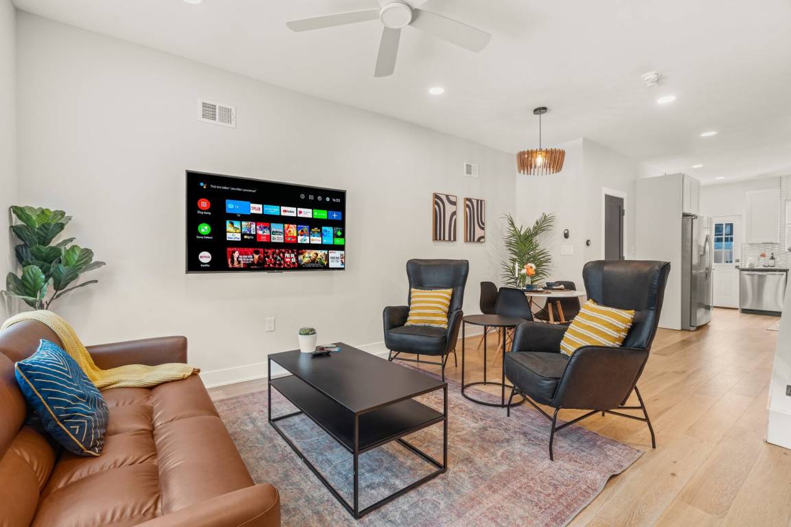 98 M² House ∙ 2 Bedrooms ∙ 5 Guests - Philadelphia, PA