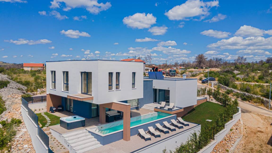 280 M² Villa ∙ 4 Bedrooms ∙ 8 Guests - Šibenik, Croatie