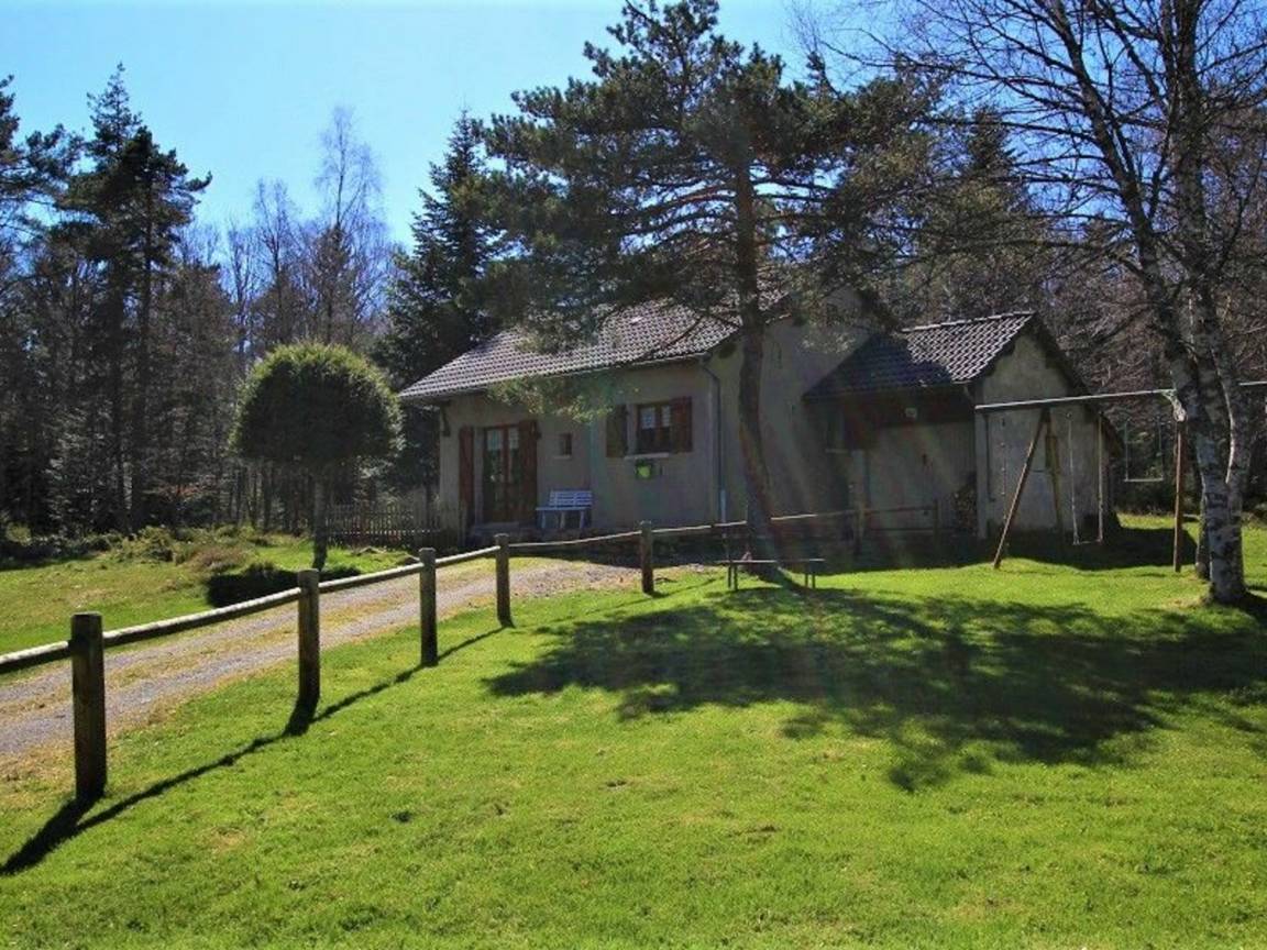 70 M² Cottage ∙ 3 Chambres ∙ 6 Personnes - Haute-Loire