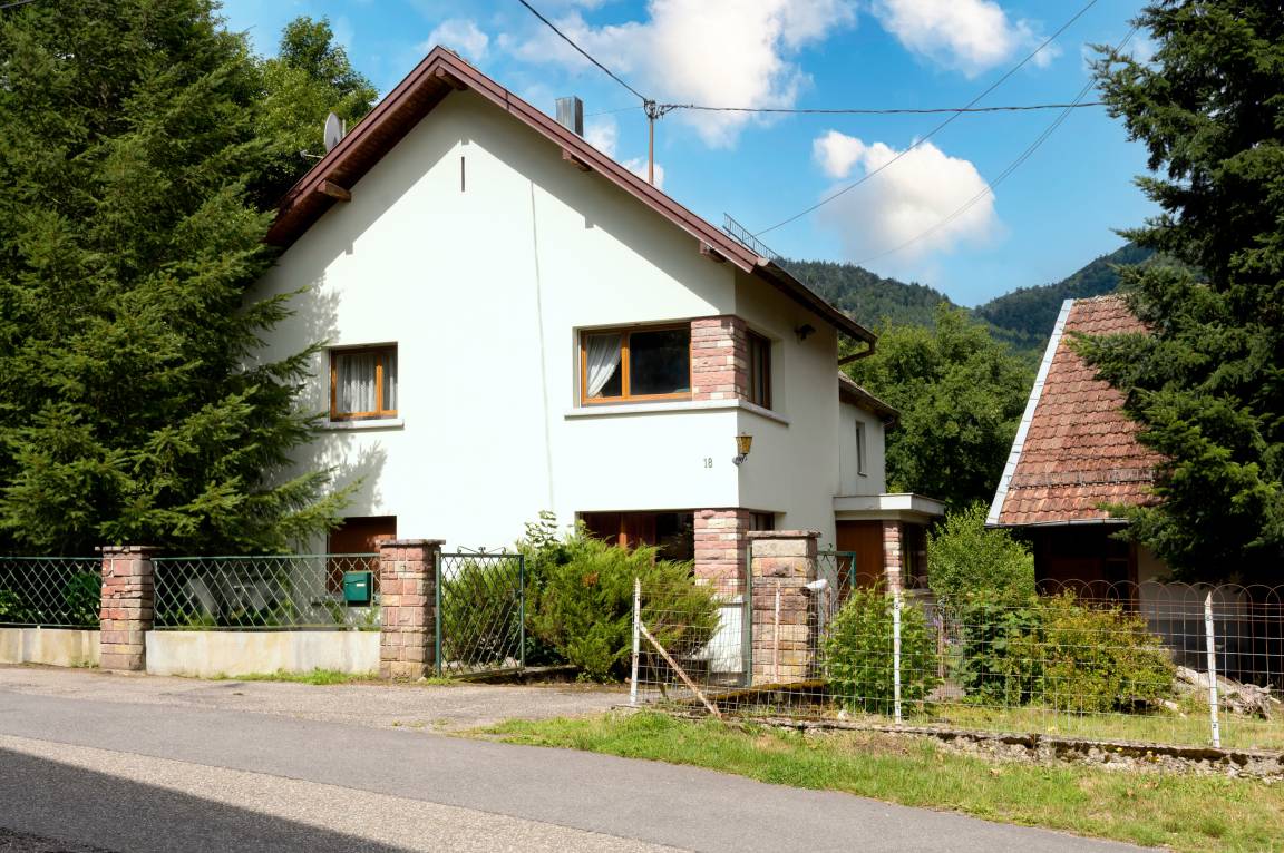 200 M² House ∙ 4 Bedrooms ∙ 10 Guests - Alsace